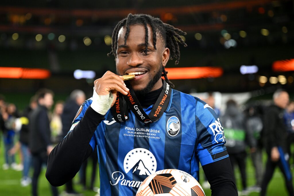 Arsenal Quay Lại Thương Vụ Ademola Lookman